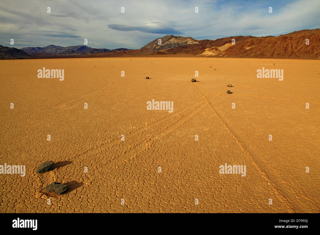 Convoluted rocks hi-res stock photography and images - Alamy