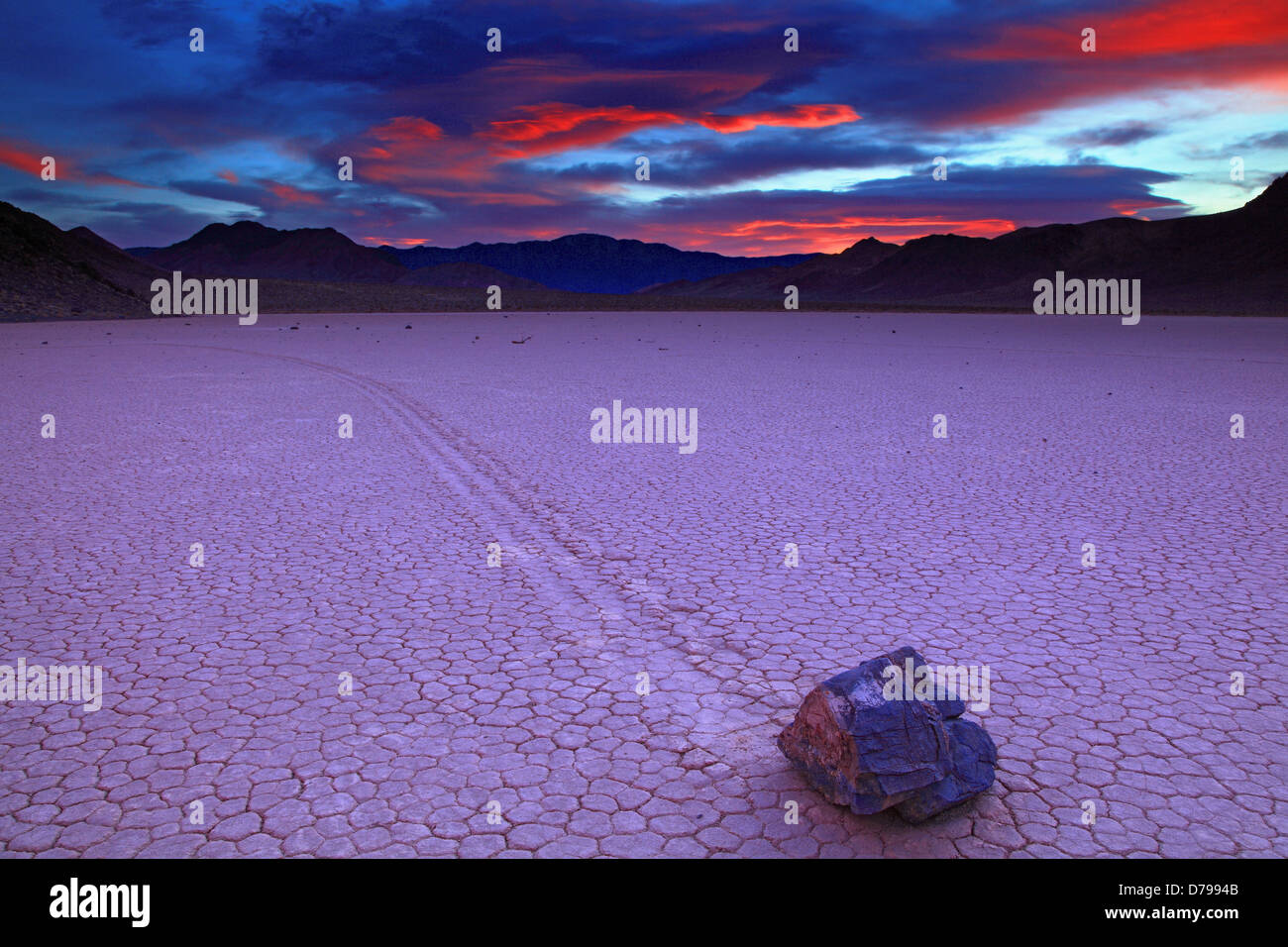 Sunset on Incredible Moving Rocks on Racetrack Playa in Death Valley ...