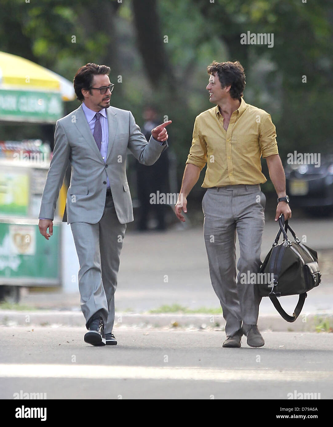Robert Downey Jr. and Mark Ruffalo on the set of 'The Avengers ...