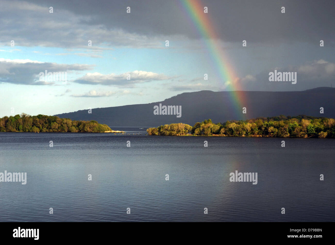 Cliffs of magho over lough erne hi-res stock photography and images - Alamy