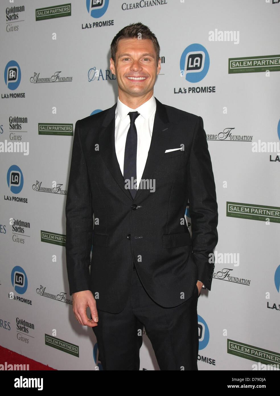 Ryan Seacrest Promise 2011 Gala at the Grand Ballroom, Hollywood ...