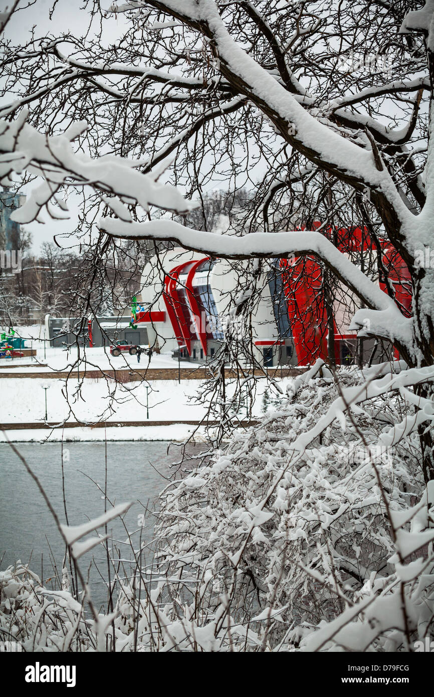 Central Scherbakova Park in Donetsk, Ukraine in winter Stock Photo - Alamy