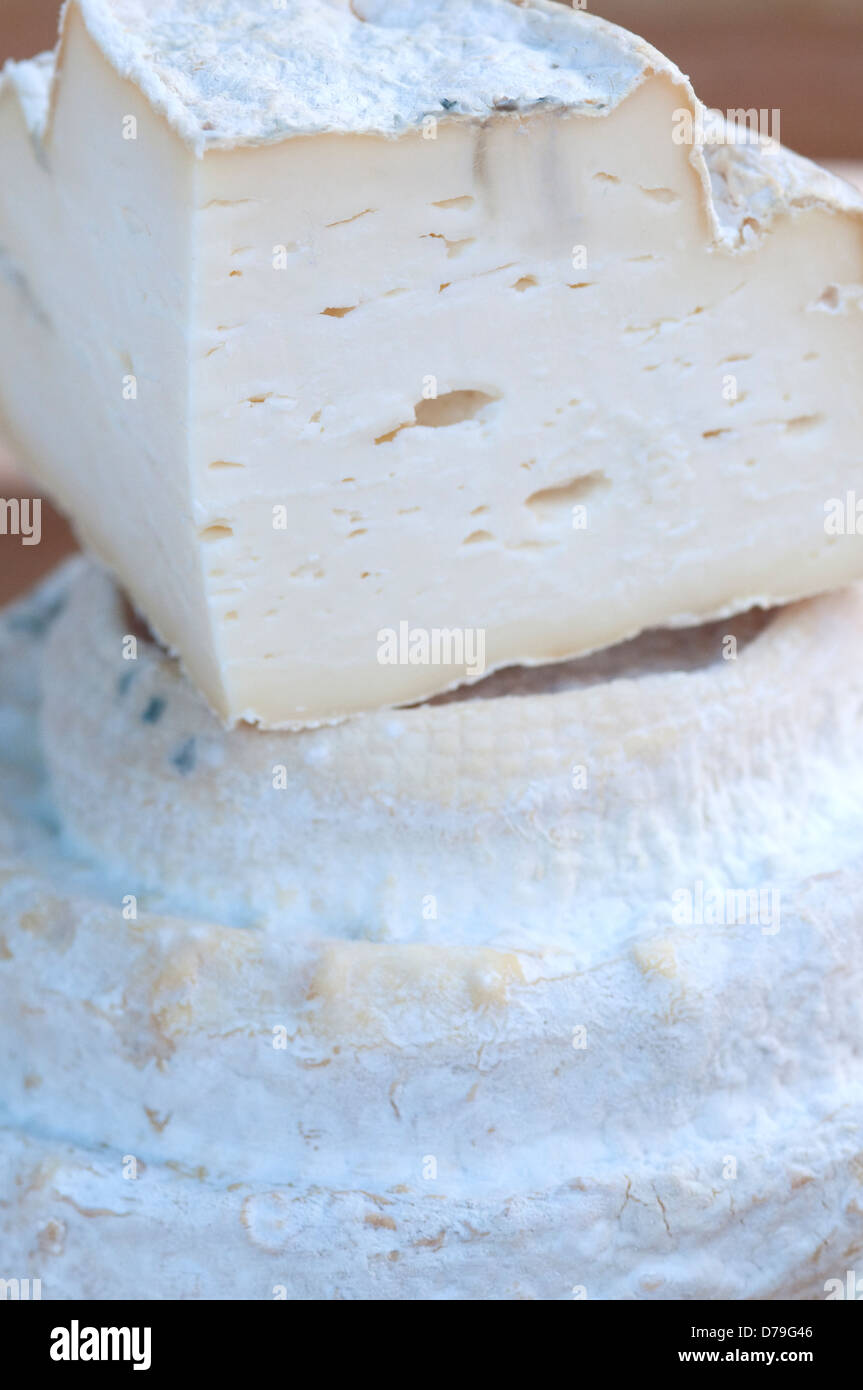 Piedmont cheese italy hi-res stock photography and images - Alamy
