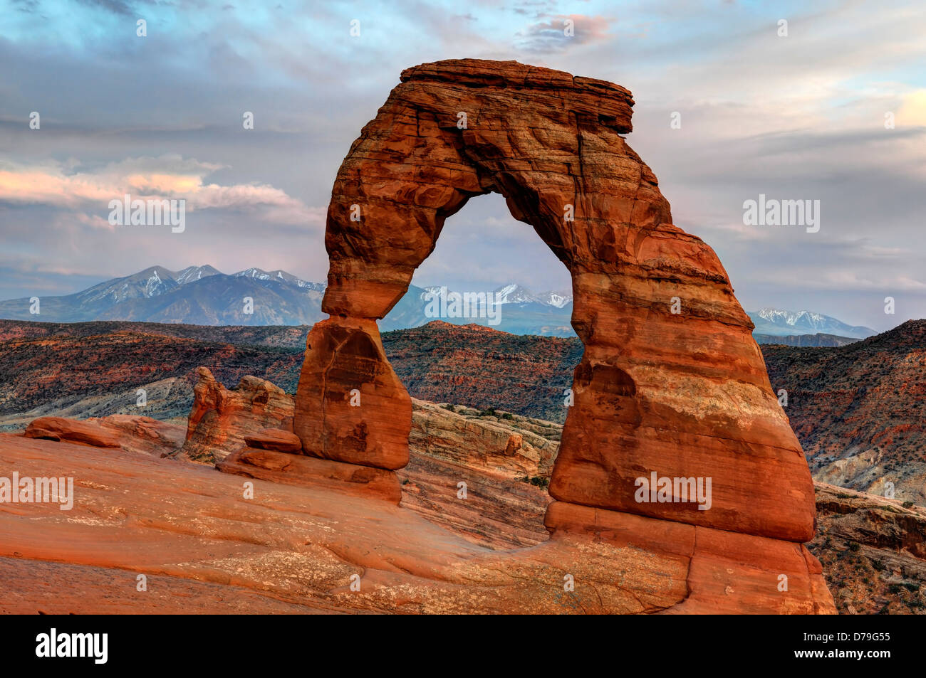 Delicate Arch at sunset Arches National Park Utah red sandstone rock ...