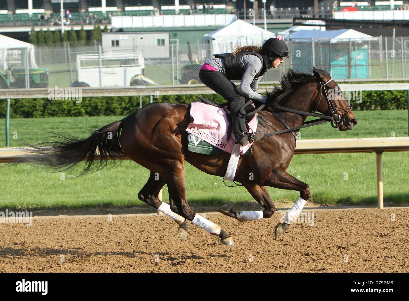 Closed hatches hi-res stock photography and images - Alamy