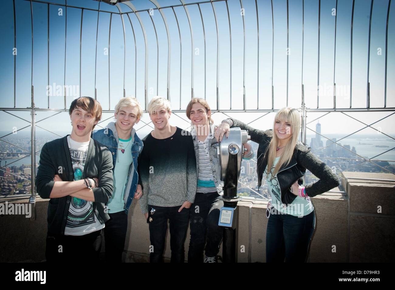 R5 Louder Photoshoot