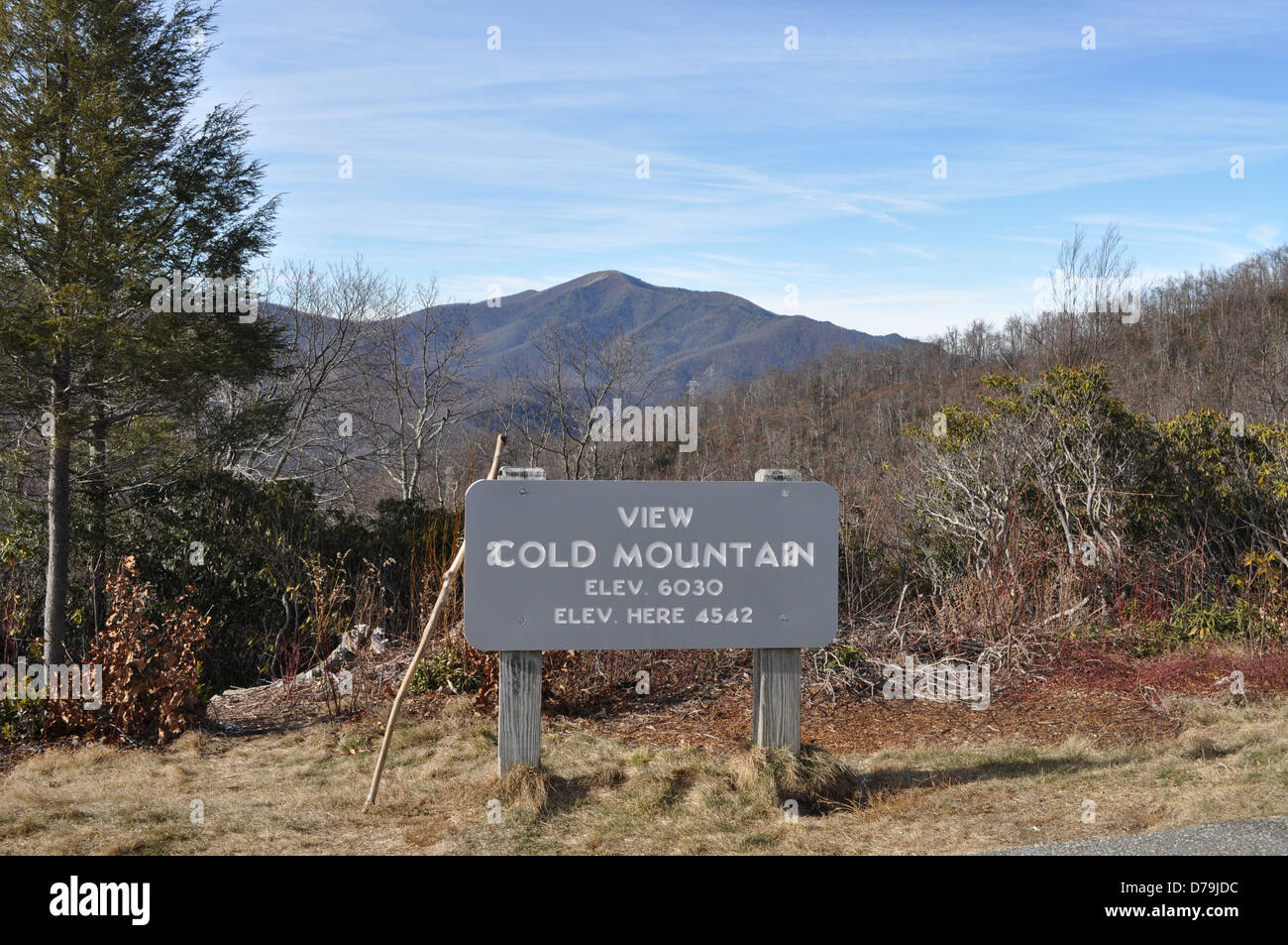 Cold mountain hi-res stock photography and images - Alamy