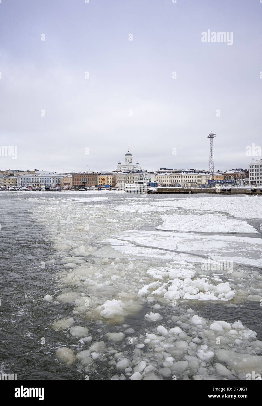 Helsinki cathedral harbour winter hi-res stock photography and images ...
