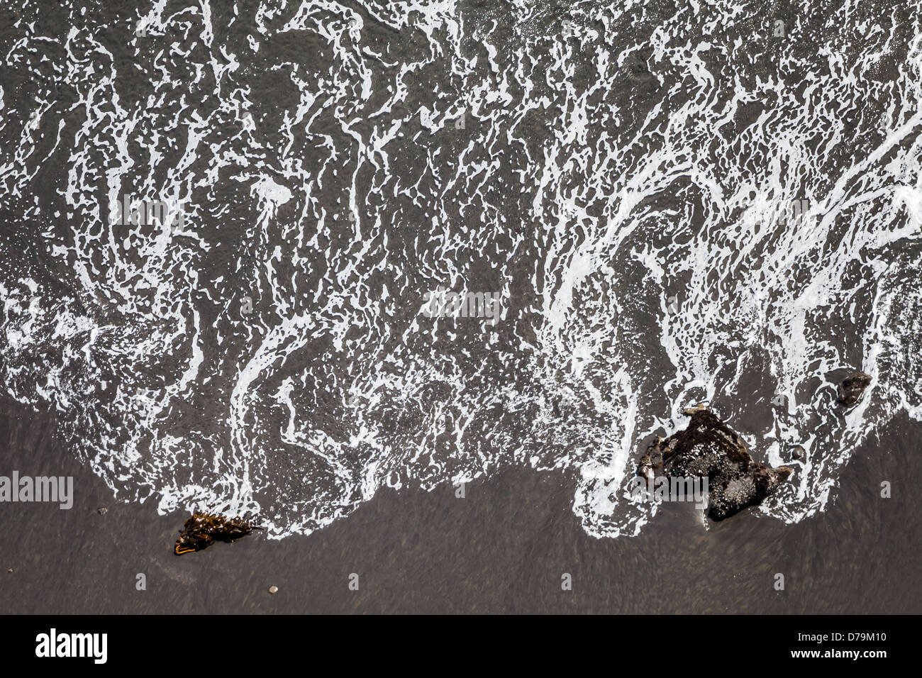 Pacific island surf waves hi-res stock photography and images - Alamy