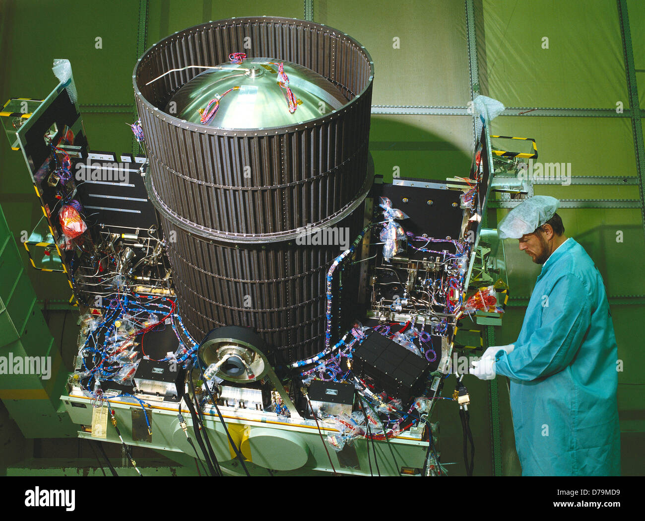 Satellite engineer hi-res stock photography and images - Alamy