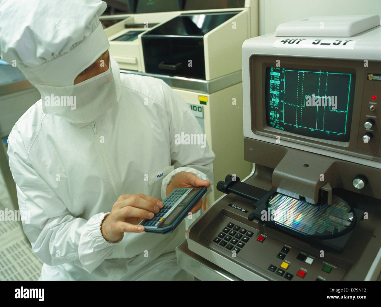 Chip clean room clean room protective hi-res stock photography and ...