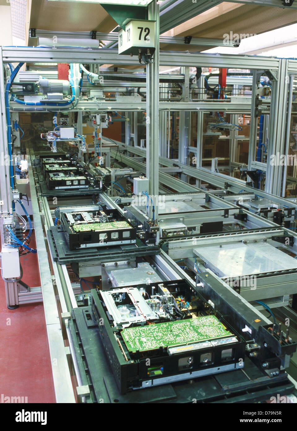 Electronic production production hall component insertion machines ...