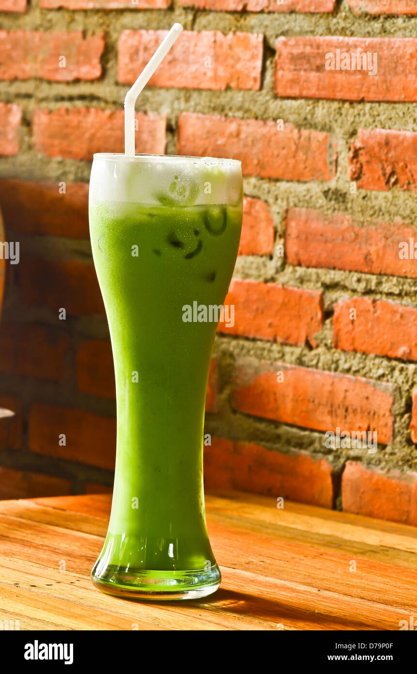 Iced thai green milk tea hi-res stock photography and images - Alamy