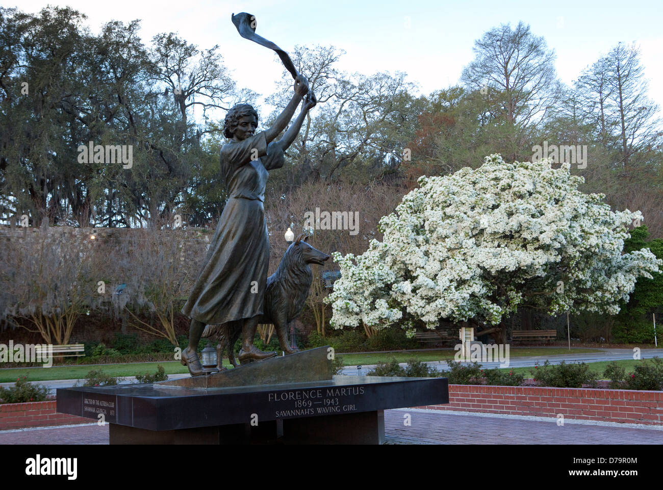 A view of the Waving Girl Statue in Savannah, Georgia Stock Photo - Alamy