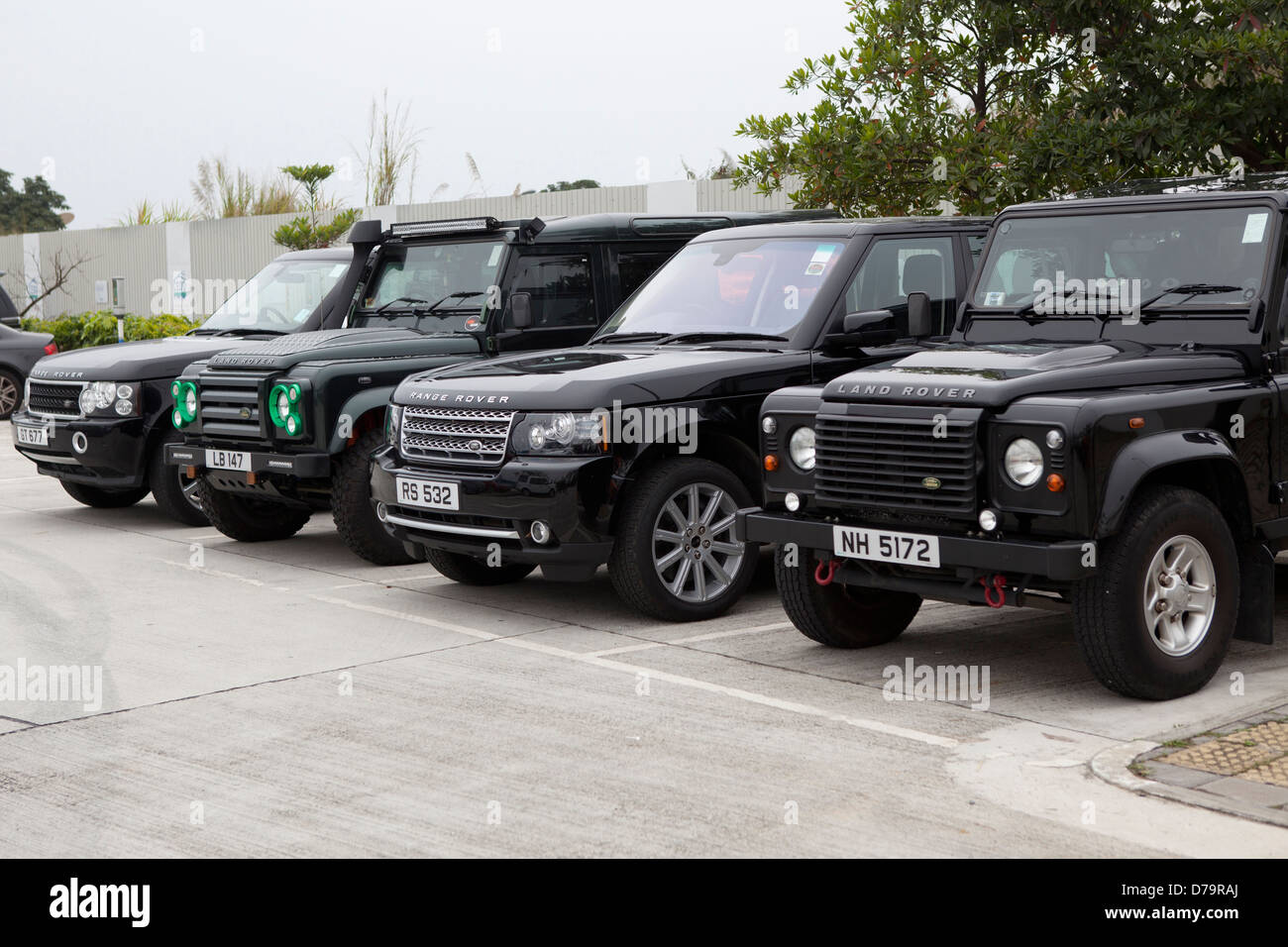 Custom range rover hi-res stock photography and images - Alamy