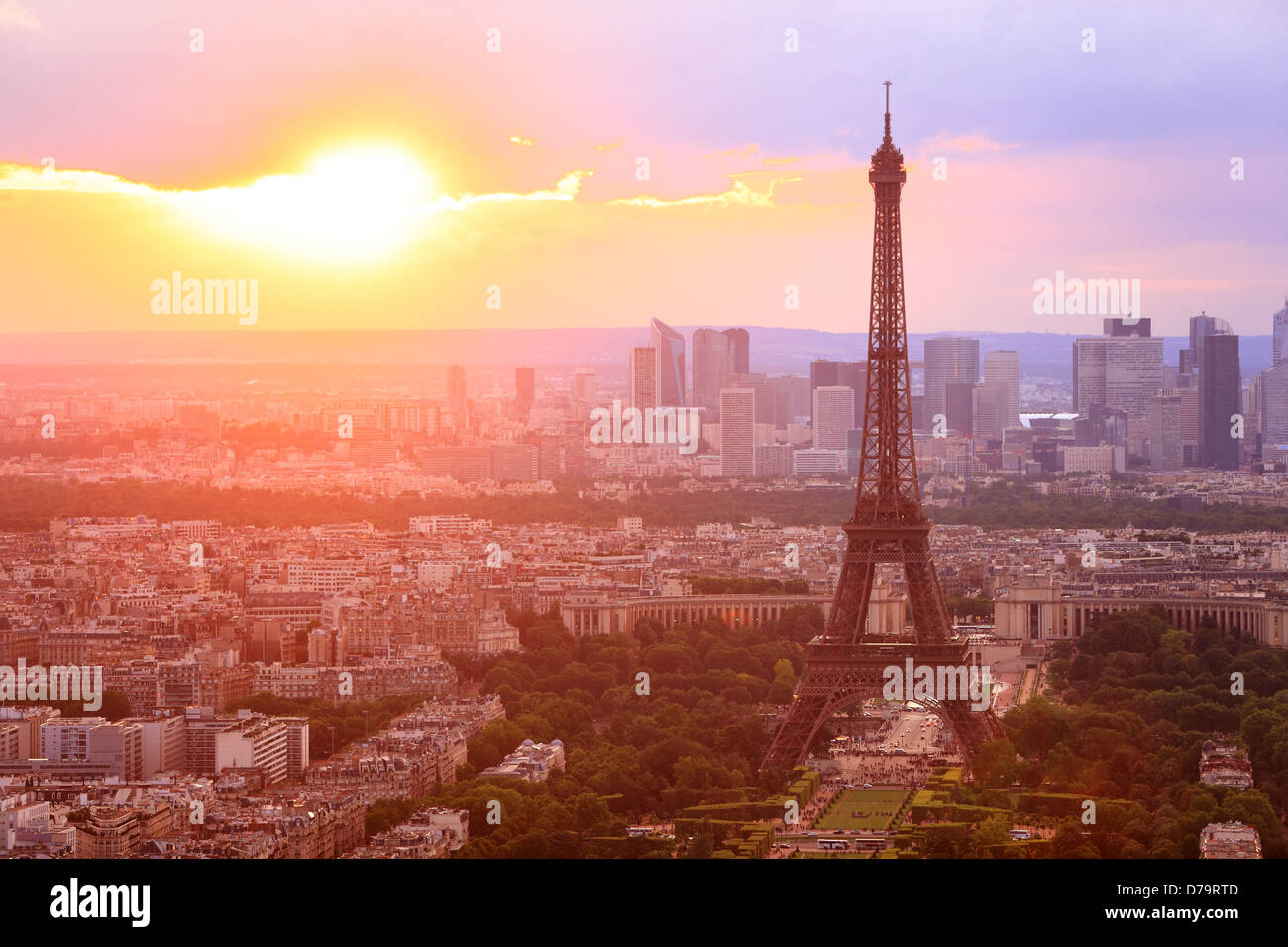 Eiffel Tower, Paris at sunset. Beautiful colors Stock Photo - Alamy