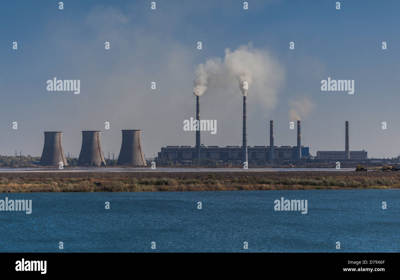 Power heat supply station hi-res stock photography and images - Alamy