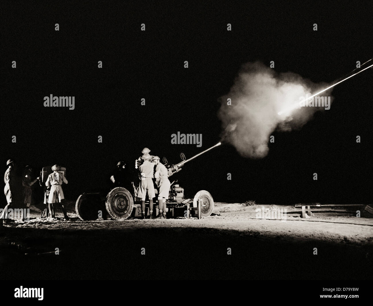 Anti aircraft gunner hi-res stock photography and images - Alamy