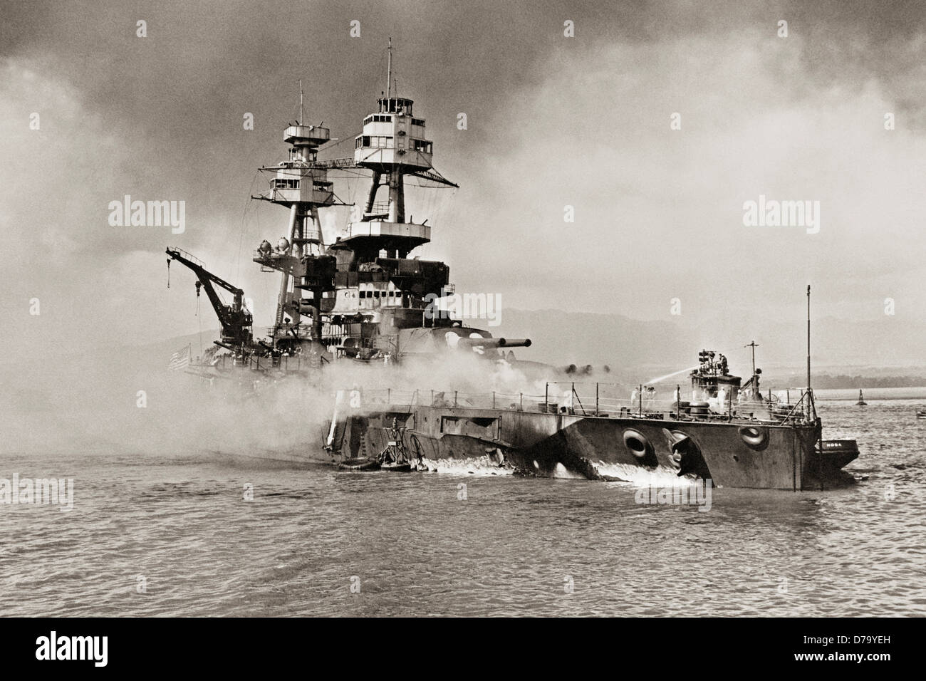 Damaged battleship hi-res stock photography and images - Alamy