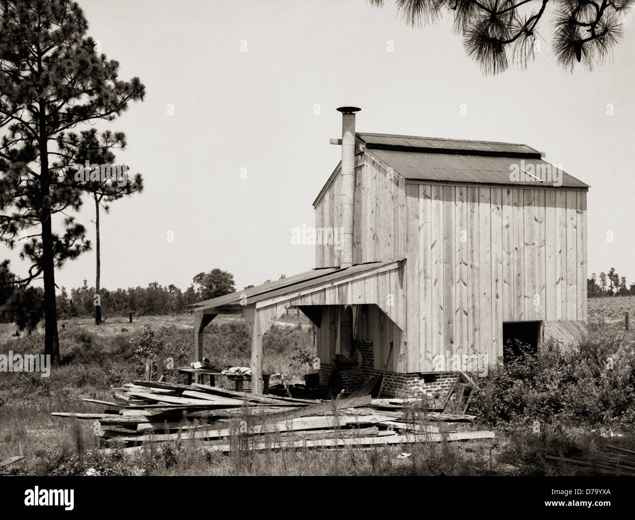 Curing barn hi-res stock photography and images - Alamy