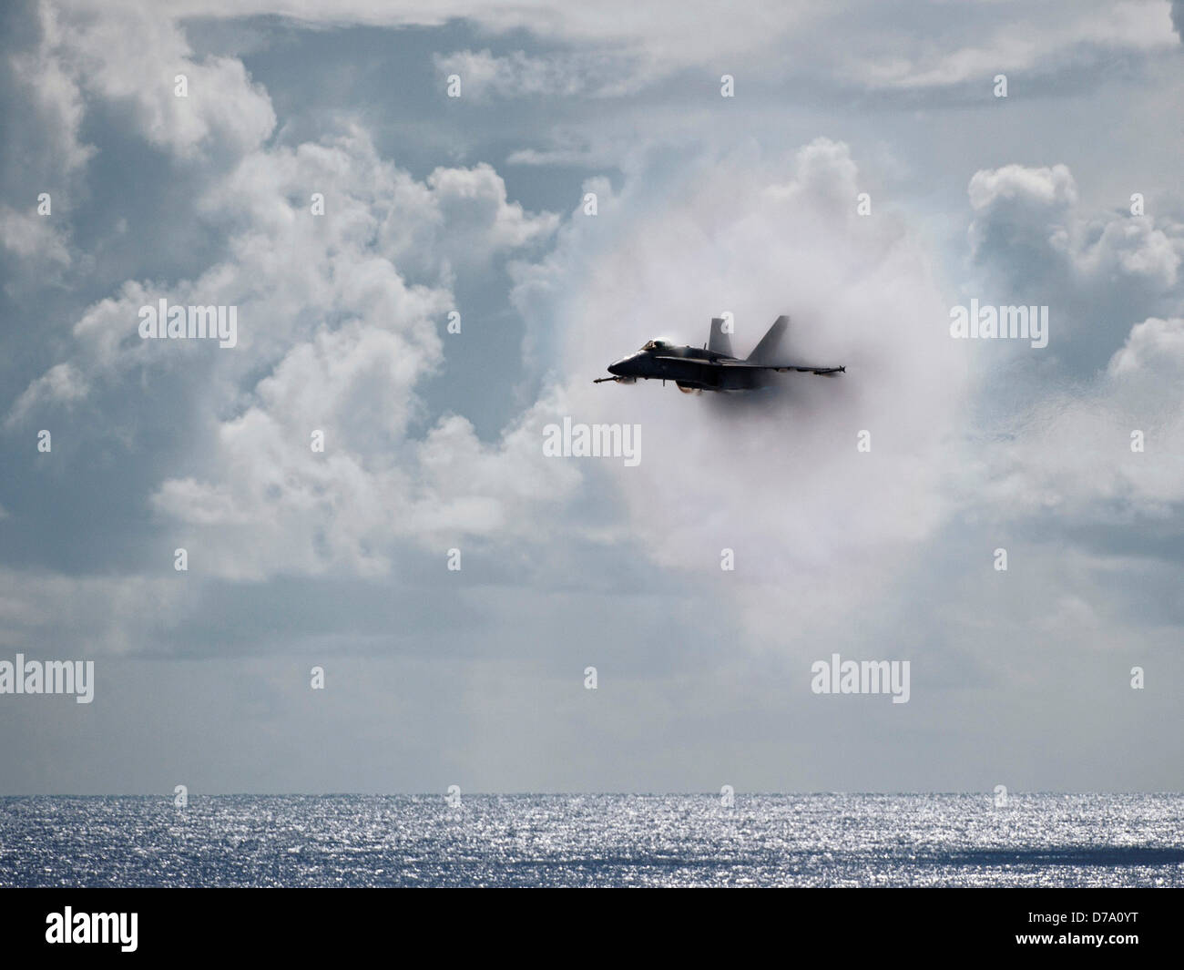 Us navy f a 18c hornet hi-res stock photography and images - Alamy