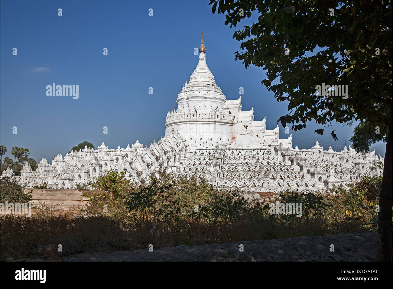 Myanmar, the great white stupa Stock Photo - Alamy