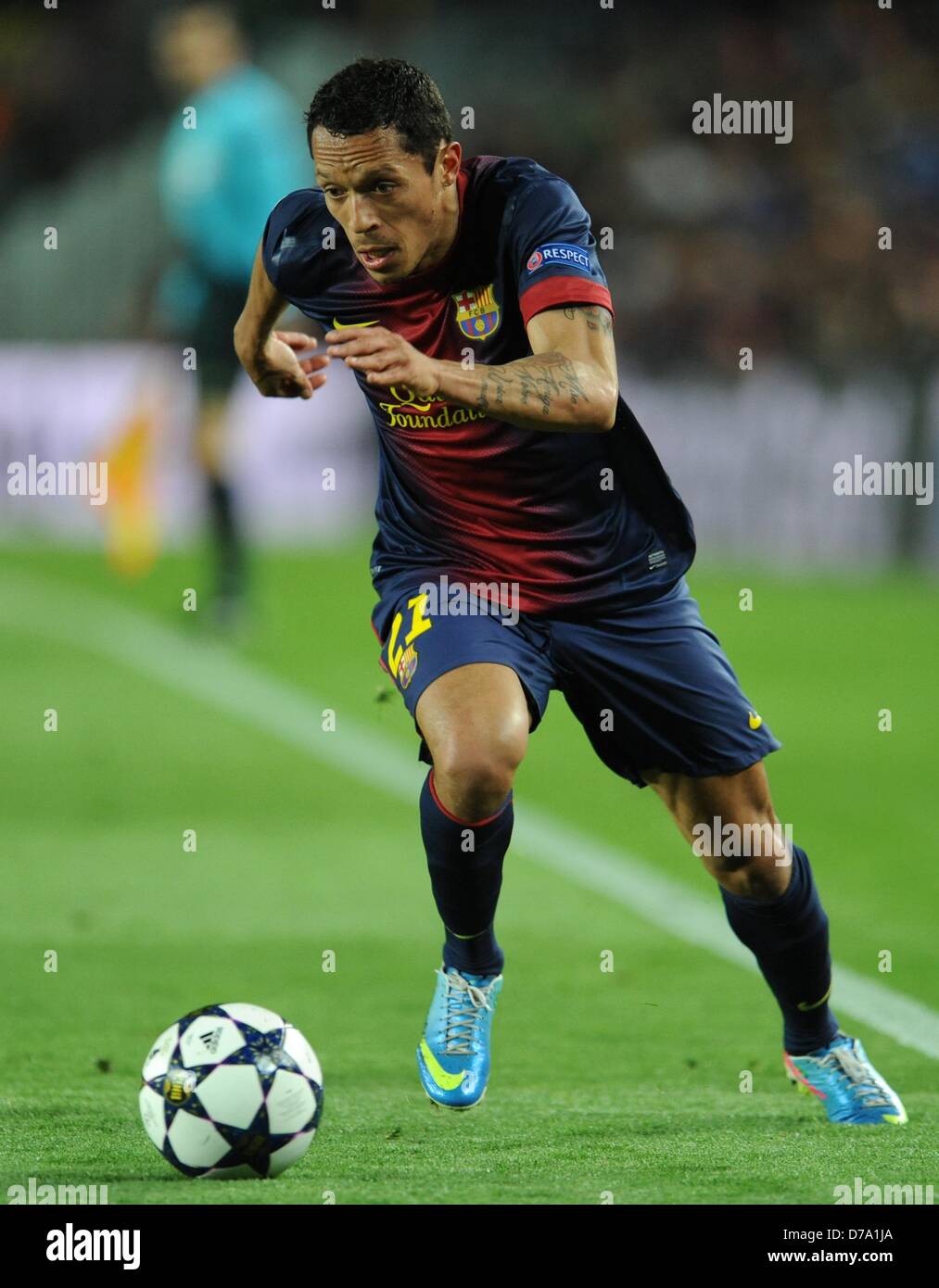 Barcelona, Spain, 01 May 2013. Barcelona's Adriano runs with the ball ...