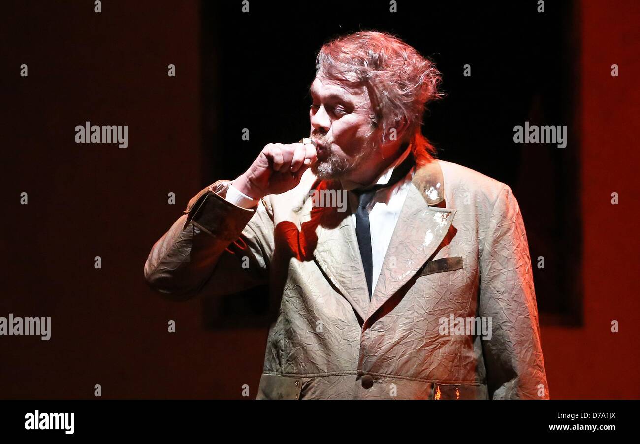 Alberich ring hi-res stock photography and images - Alamy