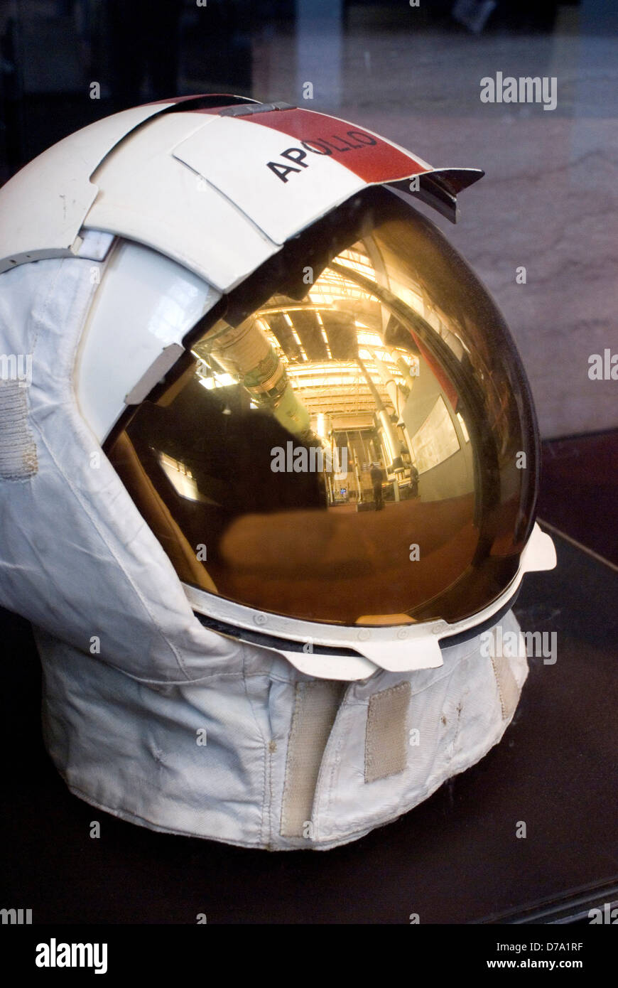 USA Washington Apollo spacesuit helmet Stock Photo - Alamy