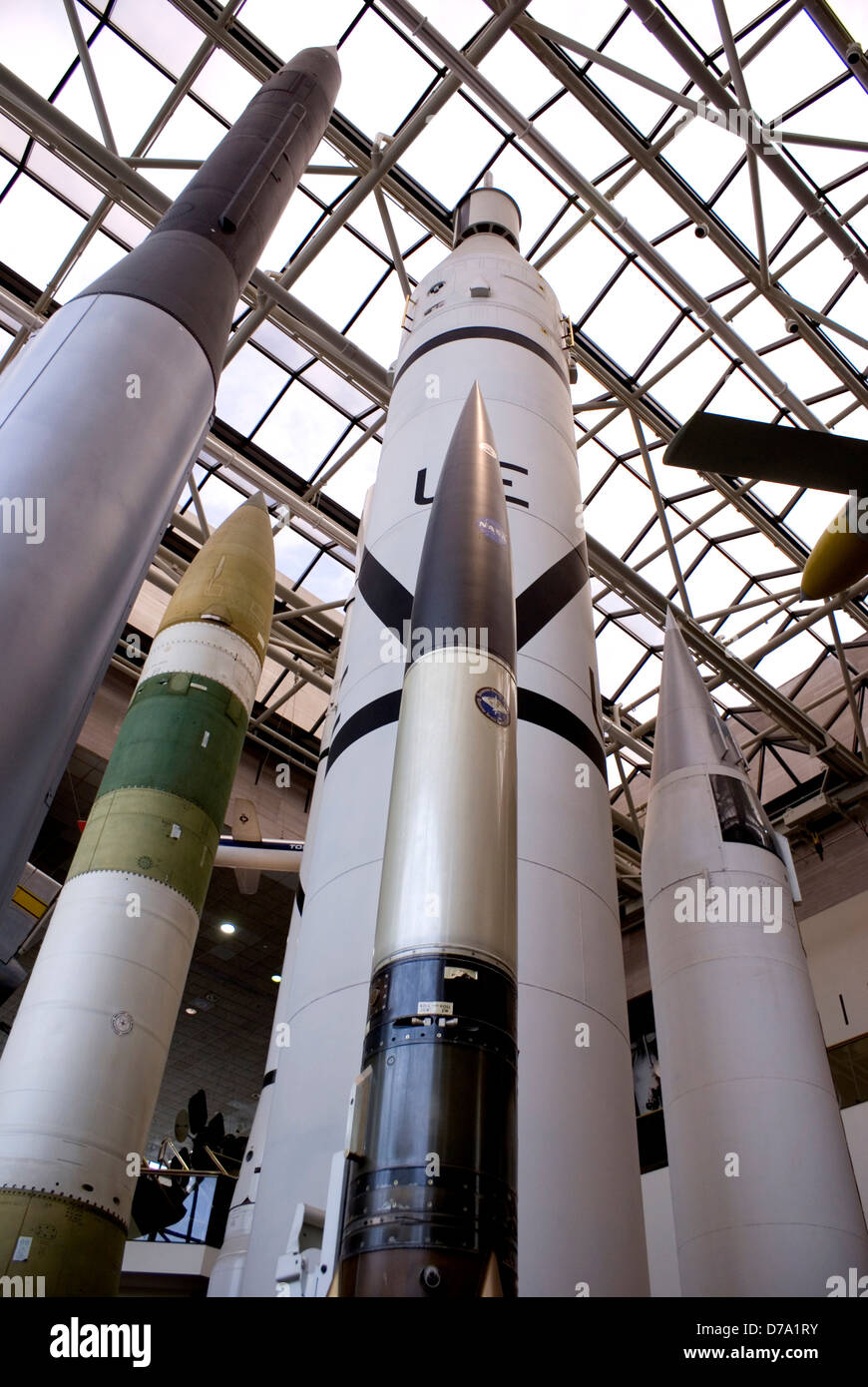 Science technology museum washington hi-res stock photography and ...