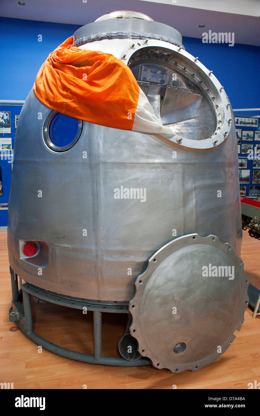 Soyuz space capsule hi-res stock photography and images - Alamy