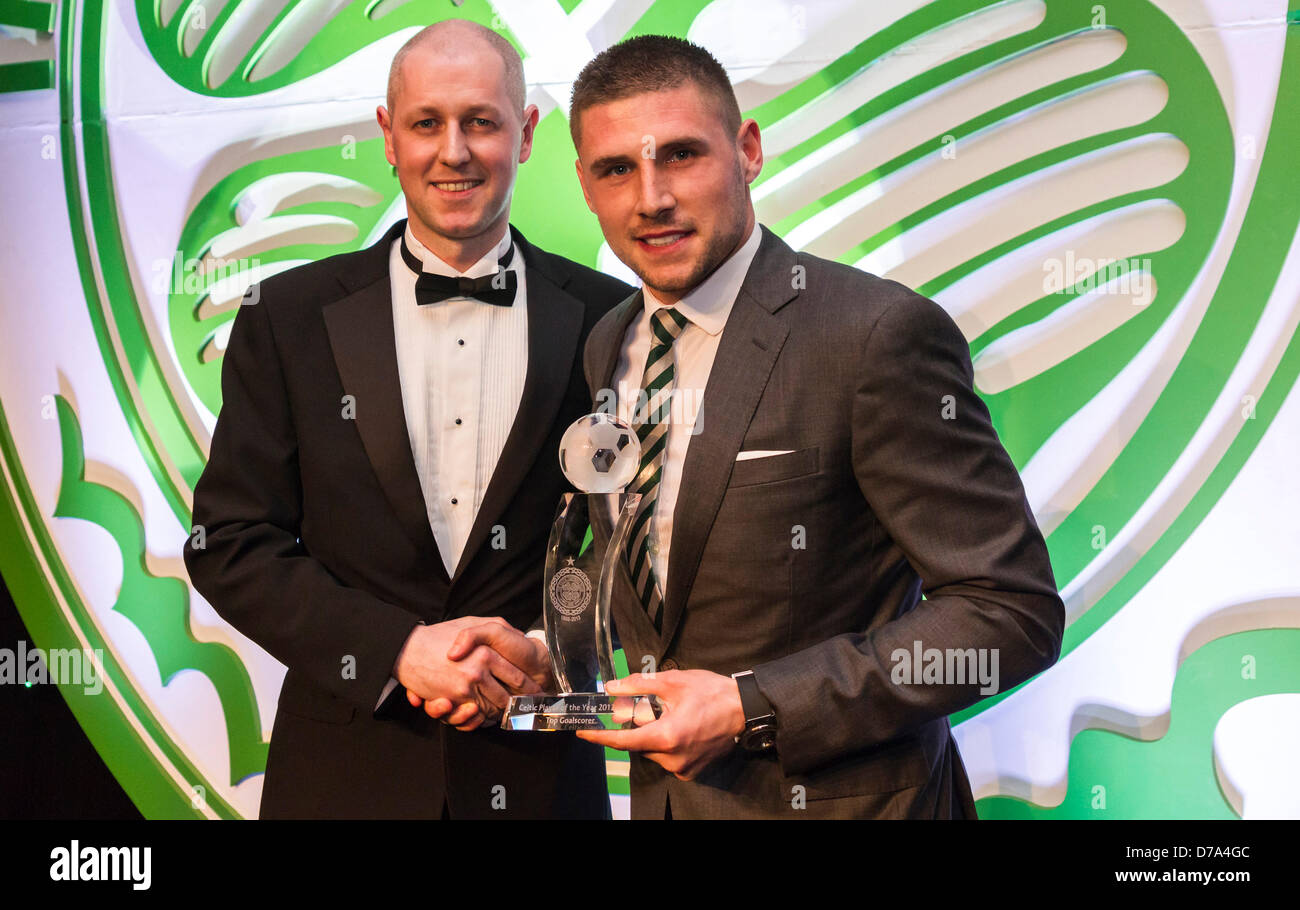 Top hooper hi-res stock photography and images - Alamy