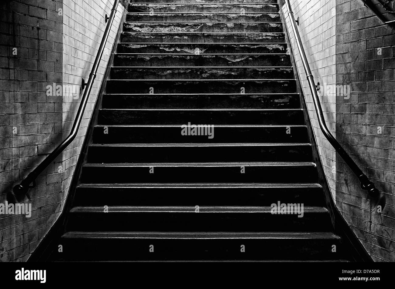 Mansion house underground tube hi-res stock photography and images - Alamy