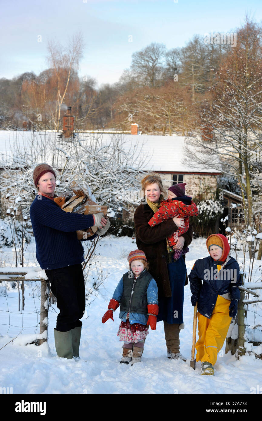 English woodsman hi-res stock photography and images - Alamy