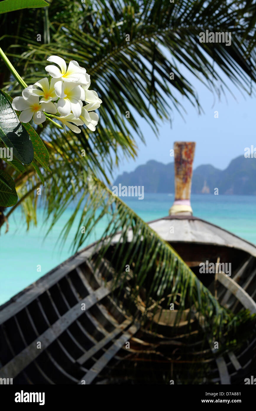 Tiare flower hi-res stock photography and images - Alamy