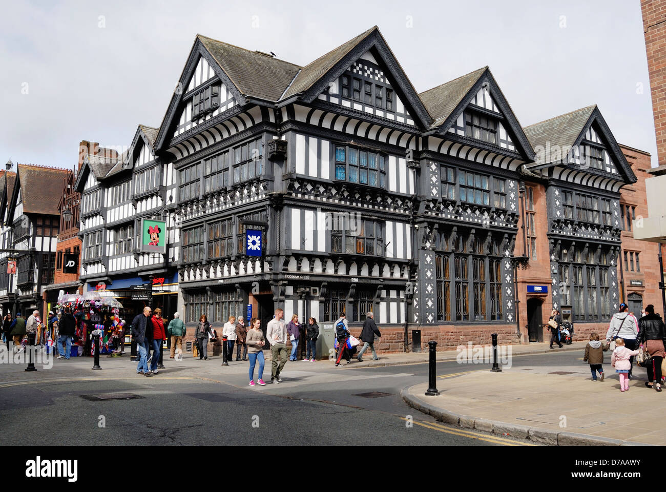 Royal Bank of Scotland branch in the city of Chester Stock Photo - Alamy