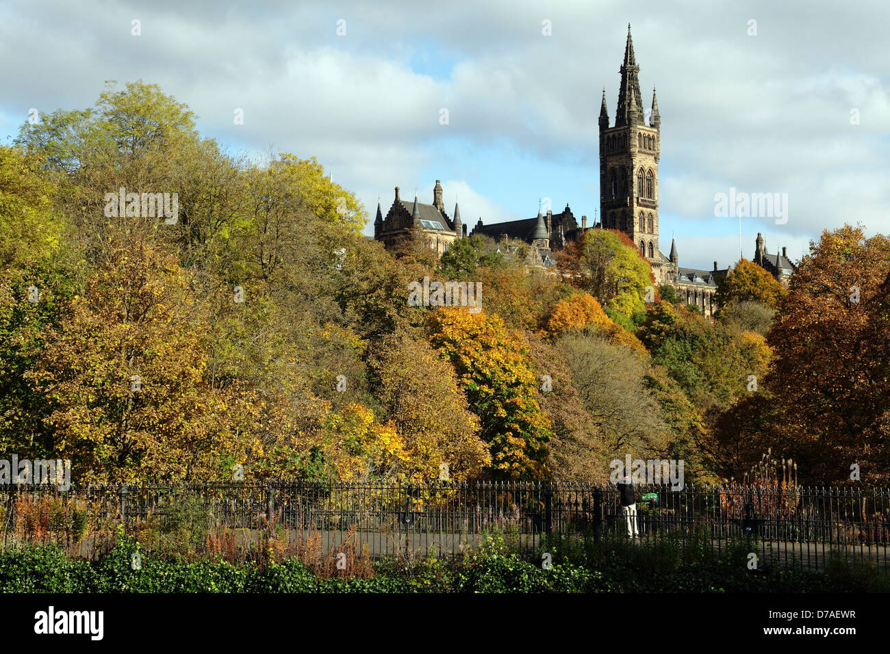 Sunshine and building exterior hi-res stock photography and images - Alamy