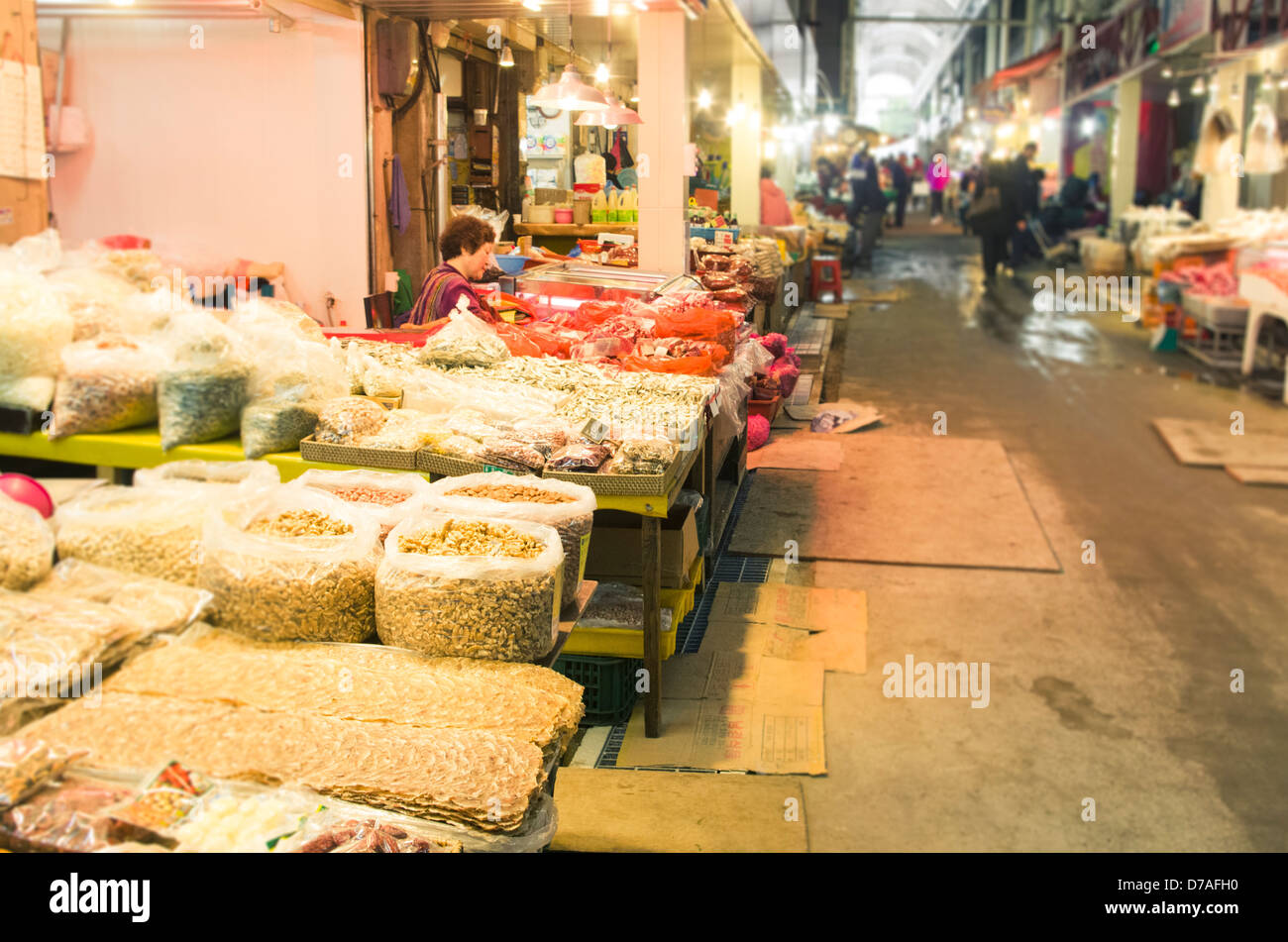 Bujeon market hi-res stock photography and images - Alamy