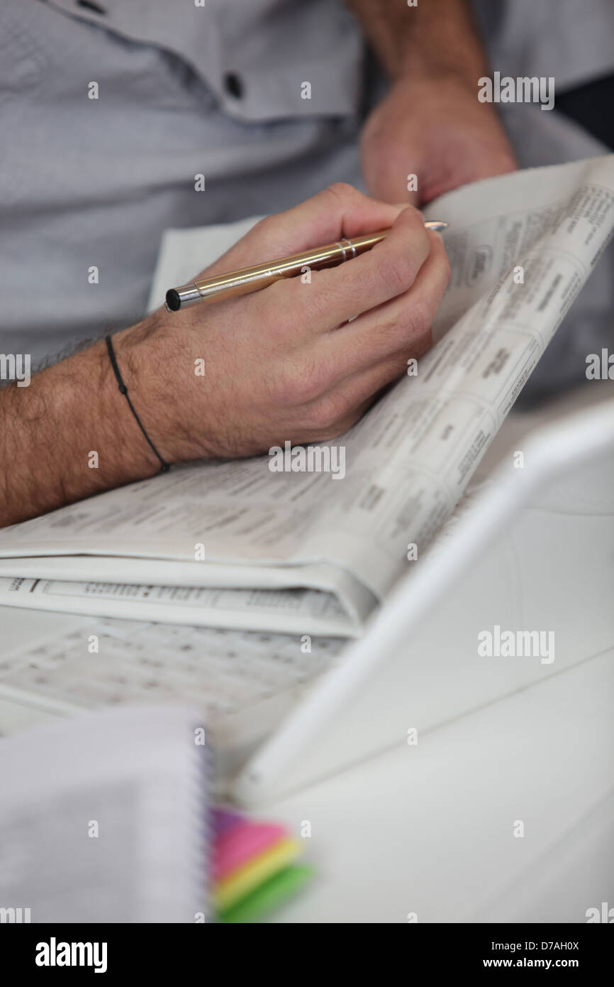 Man newspaper ads hi-res stock photography and images - Alamy