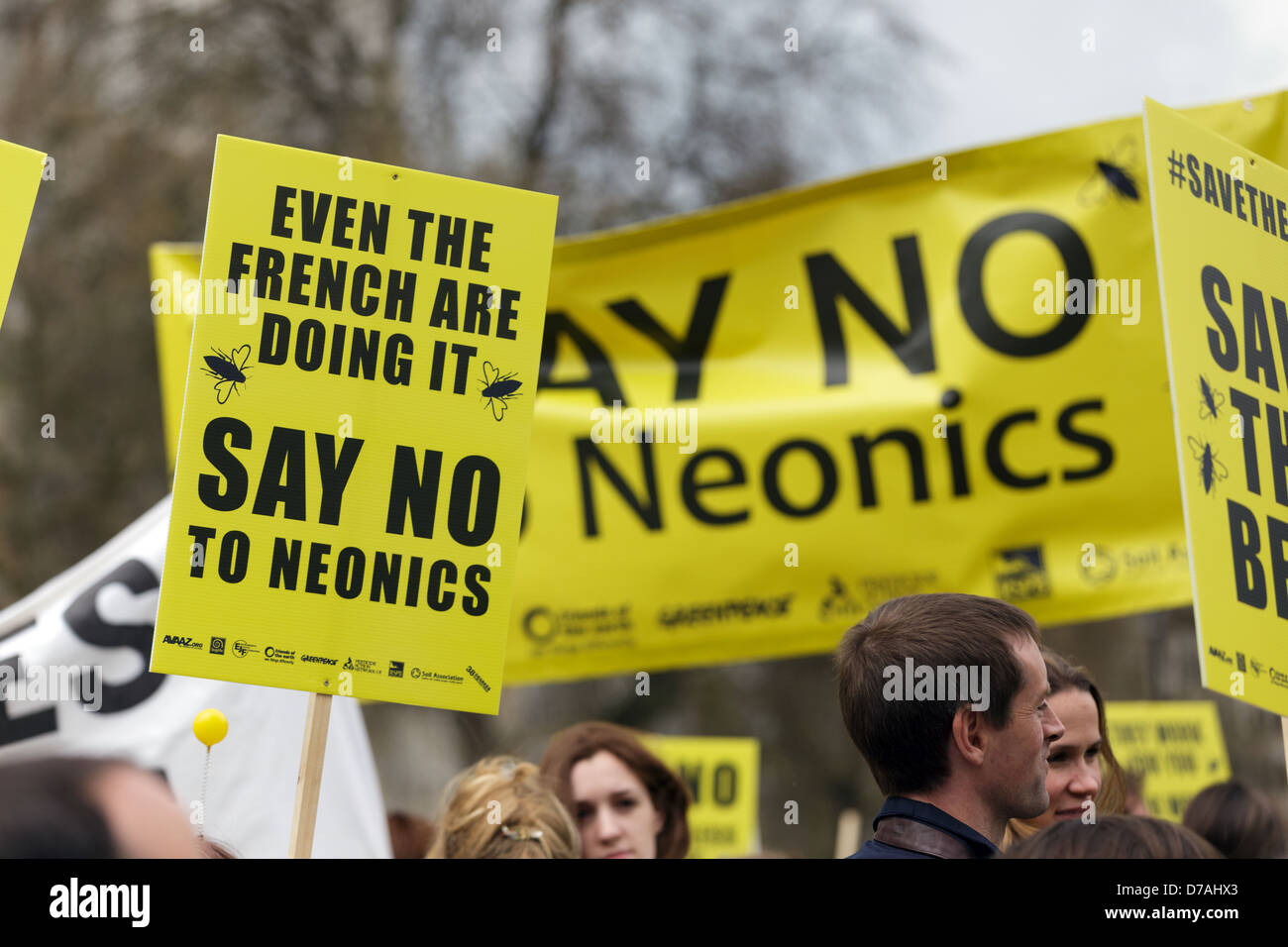 Neonicotinoid ban hi-res stock photography and images - Alamy