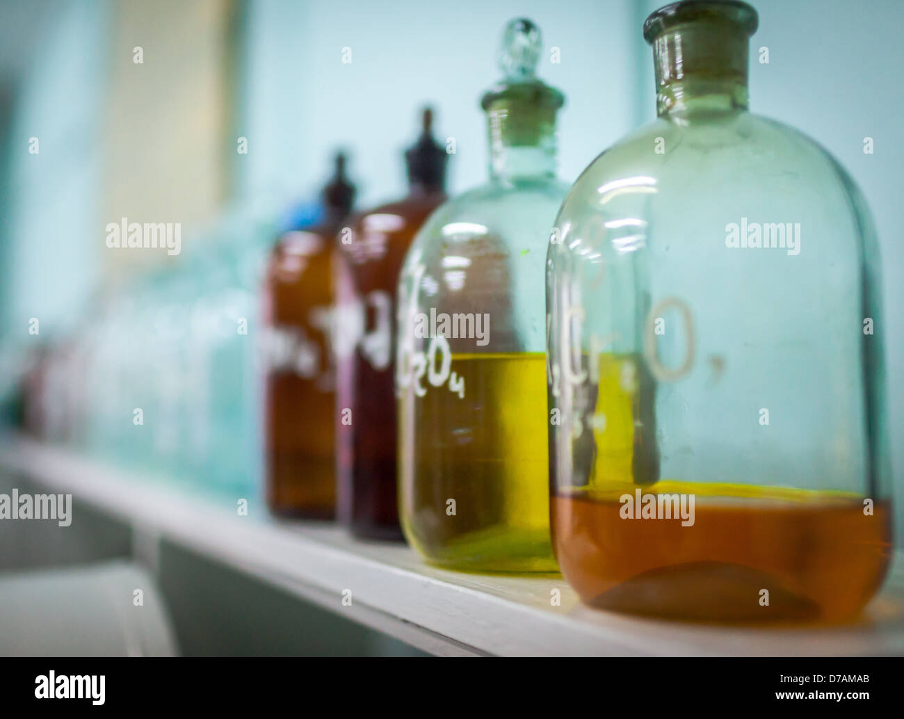 Old chemical laboratory Stock Photo - Alamy