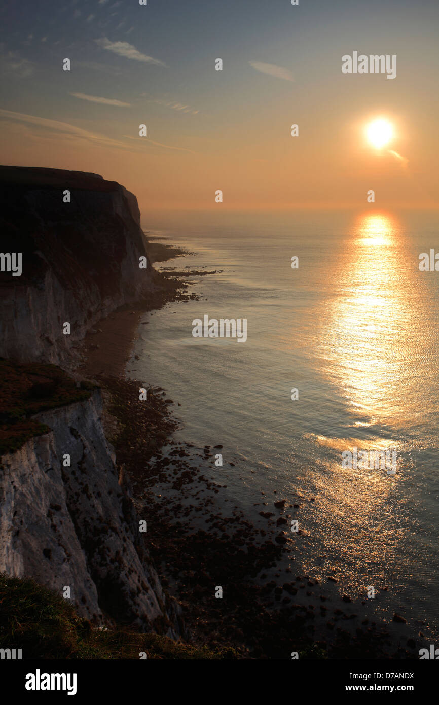 Sunrise over the White Cliffs of Dover Kent England UK Stock Photo - Alamy