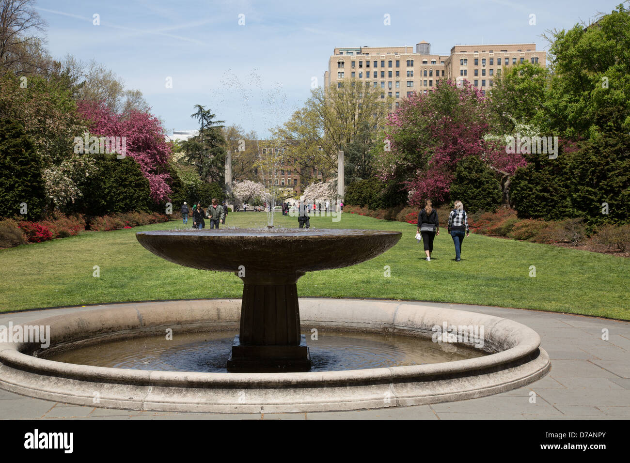 A fountain at the Brooklyn Botanic Garden, New York, NY Stock Photo - Alamy