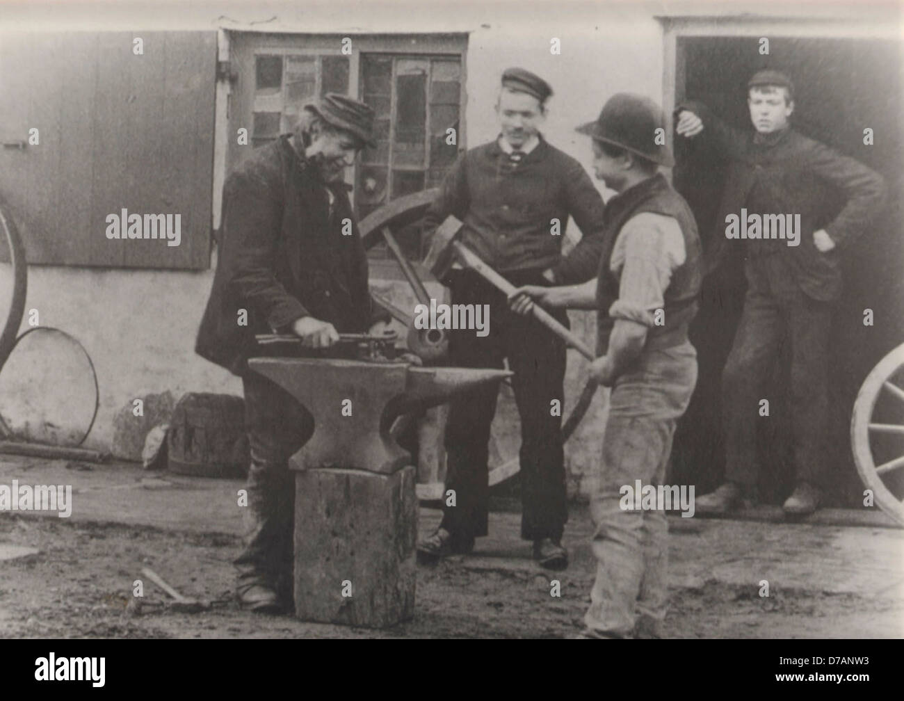 Blacksmith 1900s hi-res stock photography and images - Alamy