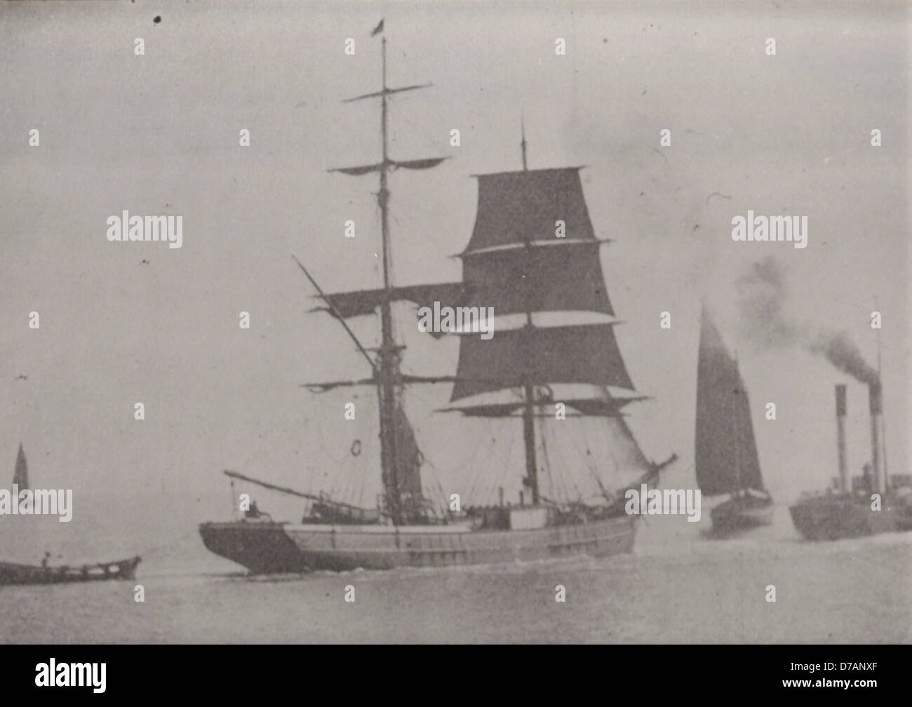 Ship sail sails steam hi-res stock photography and images - Alamy