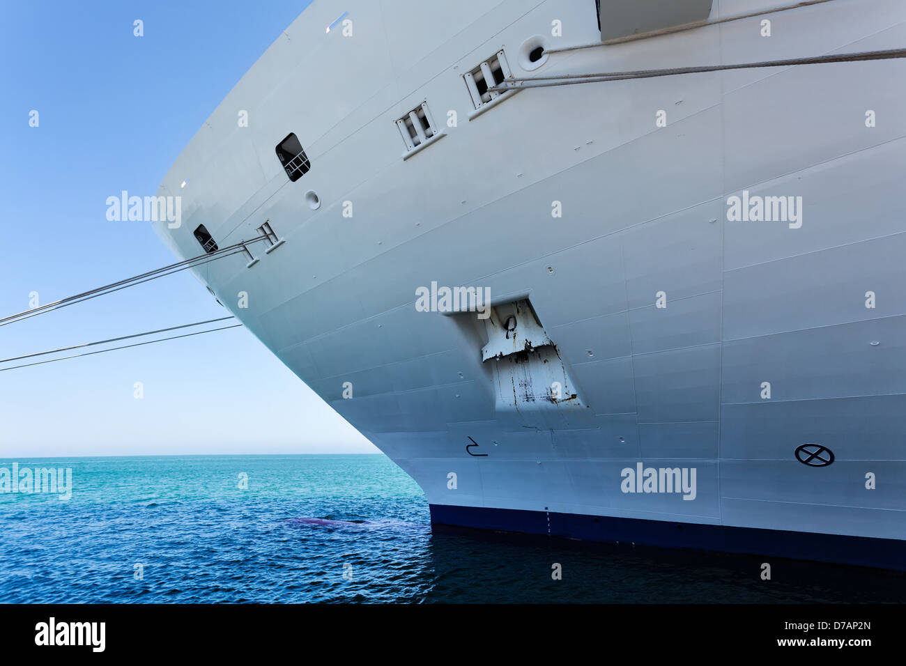 Blue ship bow hi-res stock photography and images - Alamy