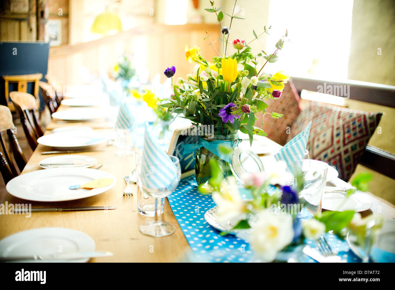 Rural wedding reception hi-res stock photography and images - Alamy