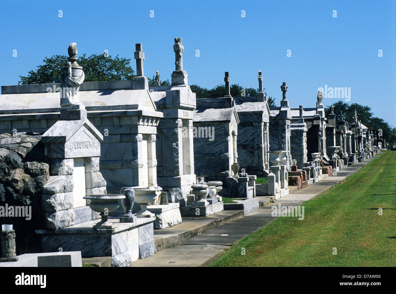 Elk283-2391 Louisiana, New Orleans, Metairie Cemetary, above-ground ...