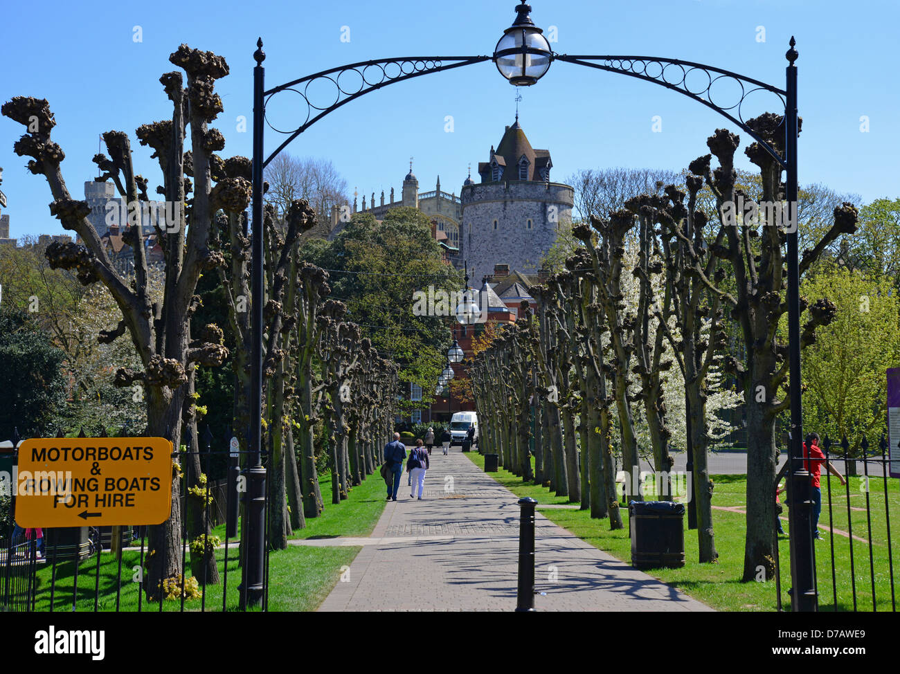 Royal pathway hi-res stock photography and images - Alamy