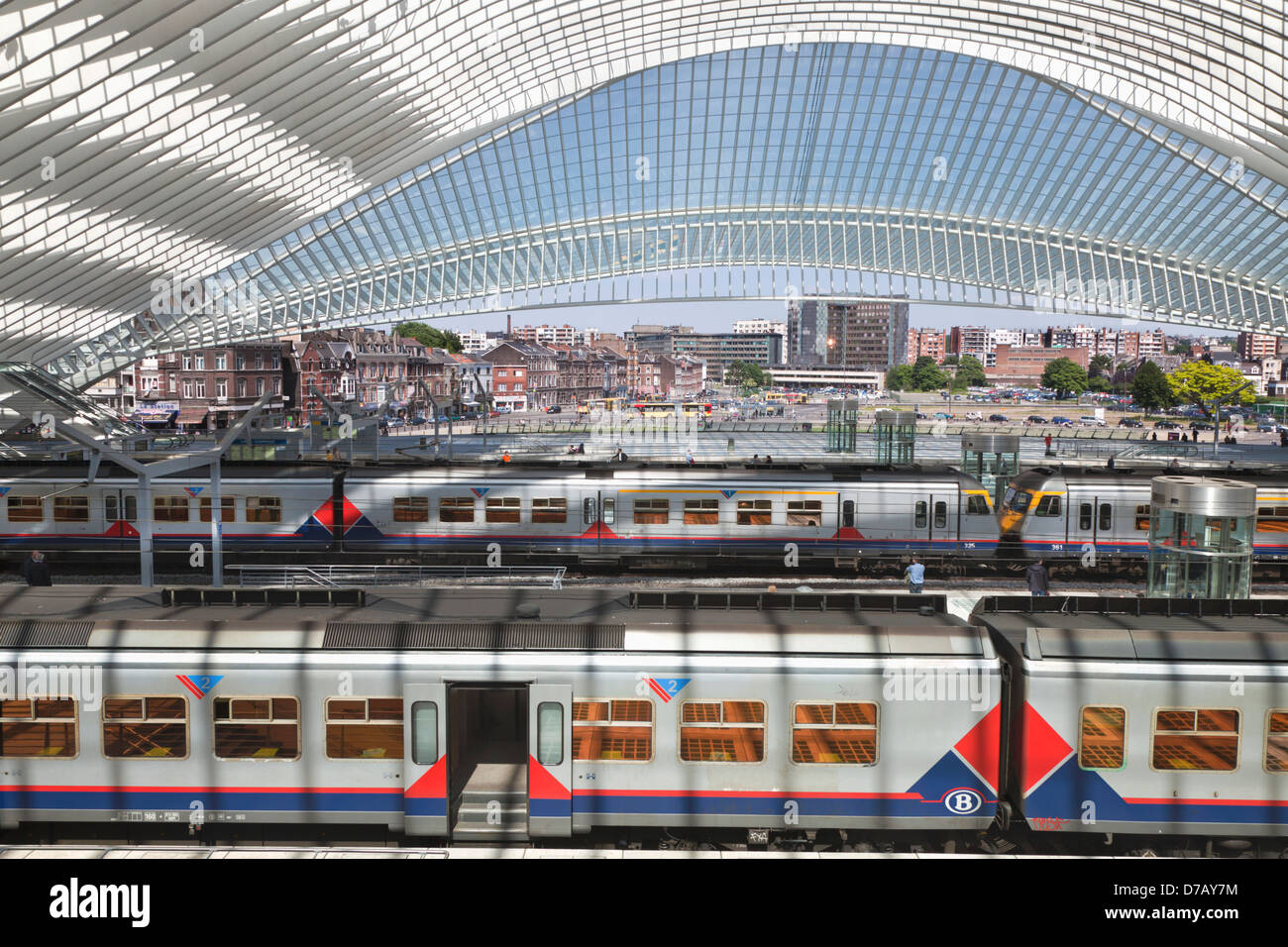 Modern liege-guillemins railway station; liege belgium Stock Photo - Alamy